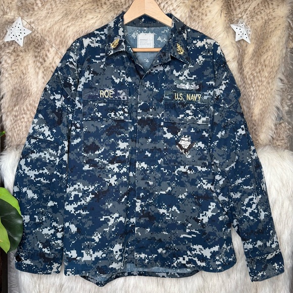military | Jackets & Coats | Us Navy Blue Digital Camo Type Print Nwu ...